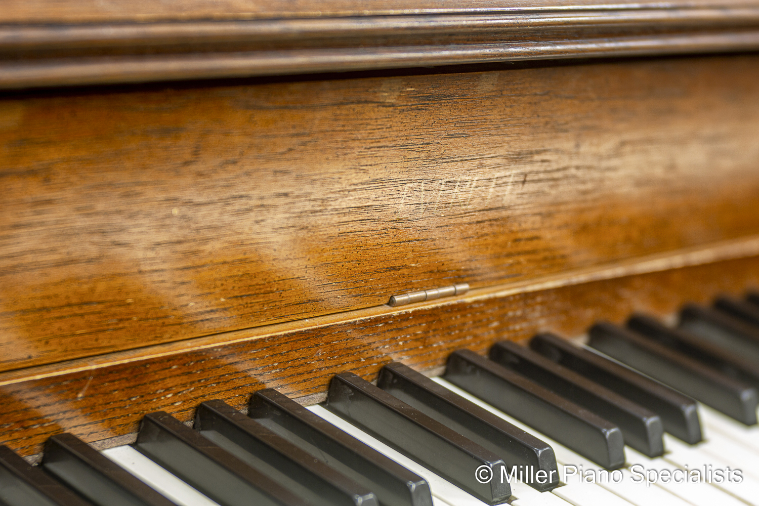SOLD Everett Console | Miller Piano Specialists - Nashville's Home of ...