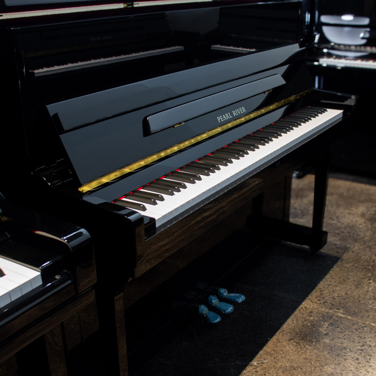 Pearl River UP115M5 45" Upright Piano | Miller Piano Specialists ...